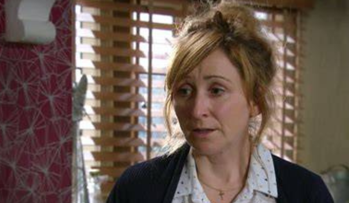 Emmerdale: Laurel's Stark Words Place Ray In Danger!