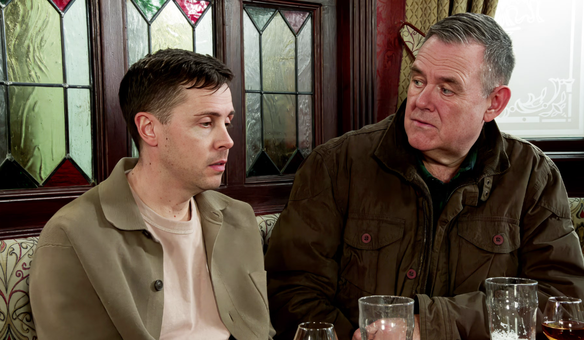 ALL EYES ON TODD! Corrie Star's Fate Hangs By A Thread After Theo’s ...